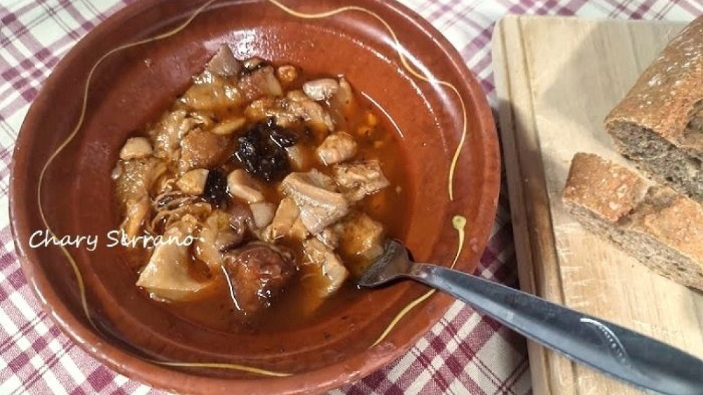 Callos de ternera con manitas de cerdo, chorizo y morcilla - Mi cocina ...