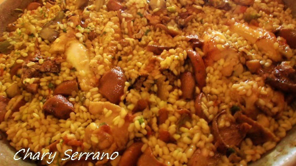 PAELLA DE CONEJO Y SETAS - Mi cocina y otras cosas - Chary Serrano